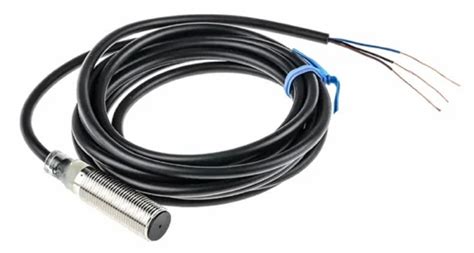 Omron Inductive Barrel Style Proximity Sensor 12 V Pnp At Rs 410 In