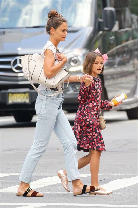 Katie Holmes And Suri Cruise Have A Different Take On Chic Mommy And Me