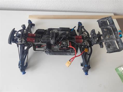 Traxxas E Revo Brushless Gebraucht in Frauenfeld für CHF nur Abholung auf Ricardo kaufen