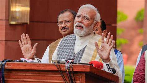 Bjp Mps Resign From Parliament হিন্দি বলয় থেকে জয়ী মন্ত্রী সহ সব Bjp