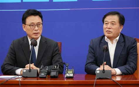 박광온 윤 대통령·여야 원대 회동 제안에 이재명 먼저 만나는게 순서 네이트 뉴스