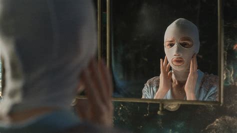 Goodnight Mommy Trailer Naomi Watts Stars In Horror Remake