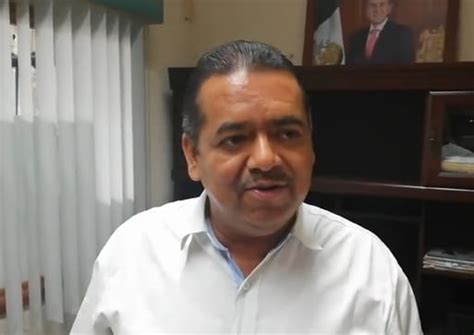 Renuncia Secretario General Del Ayuntamiento De Valles