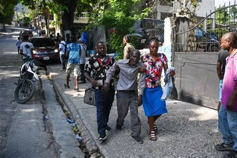 Vigilantes Lynch Invading Gang Members By Tying Burning Tyres Around