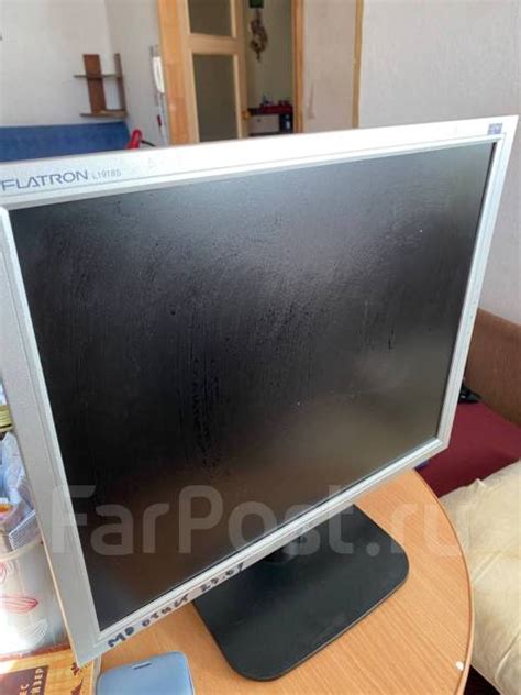 Монитор LG Flatron L1918S LG 18 б у в наличии Цена 2 000 во