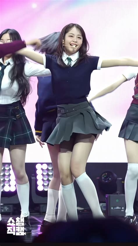 Hearts2hearts 하이라이징 🍓🌴🎀🧁👾🌻🫛😊 Sm 신인 걸그룹 하츠투하츠 릴레이 자기소개 Start 멤버들이 직접 쓴 프로필 확인하고 데뷔 쇼케이스 초대권