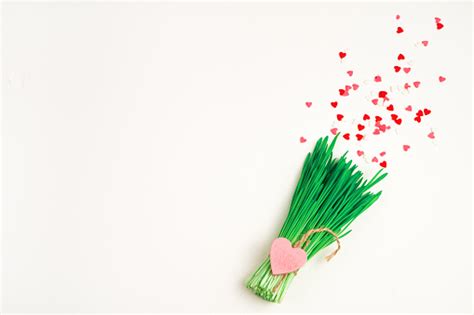 복사 공간이있는 밝은 배경에 누워 장식 꽃다발과 마음의 축제 배경 0명에 대한 스톡 사진 및 기타 이미지 0명 결혼식