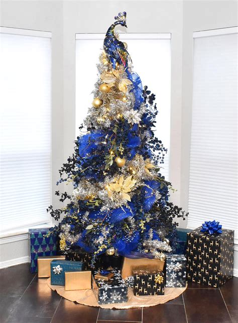 Peacock Christmas Tree ⋆ Dream A Little Bigger