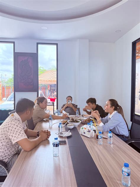 ແສງສະຫວ່າງ ແມ່ຄ້າອອນໄລ໌ Added A ແສງສະຫວ່າງ ແມ່ຄ້າອອນໄລ໌