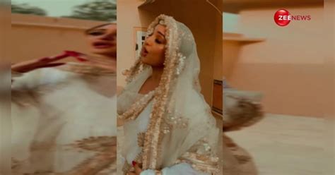 Sexy Sonakshi Sinha Did Hot Dance Video On Honey Singhs Song In Tight