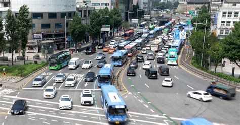 대통령실 자동차세 기준 배기량→차량 가격 변경 국민 토론찬성 다수