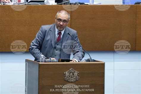 Мобилна медицинска помощ за населени места без лични лекари предвиждат