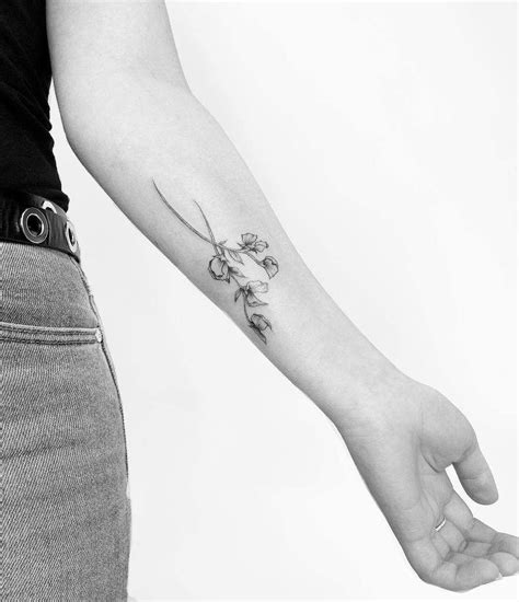 Top 57 Best Sweet Pea Flower Tattoo Ideas 2021 Inspiration Guide Artofit