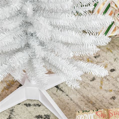 Everglow White Artificial Pine Christmas Tree Ft Wilko