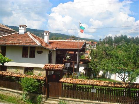 Къща за гости Дядовата къща Елена България Най добра цена