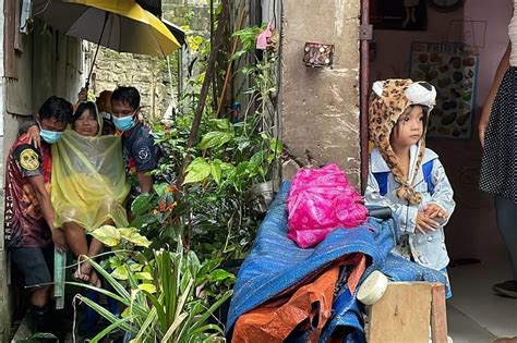Qc Evacuates Residents Of Flood Prone Areas As Signal No 4 Raised Due