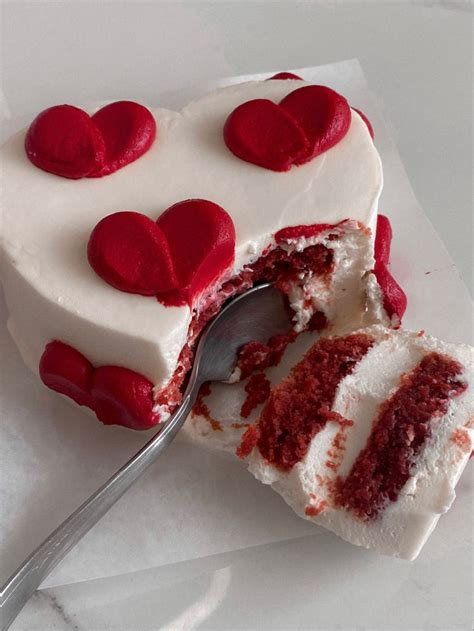 Бенто сердце | Cake designs birthday, Cake designs, Desserts