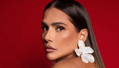 Deborah Secco Revela Que Come Ou A Tomar Medica O Para Emagrecer Com Anos Sou Fruto De Uma