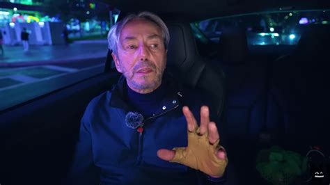 Умар Джабраилов у Собчак: Про отношение к СВО - YouTube
