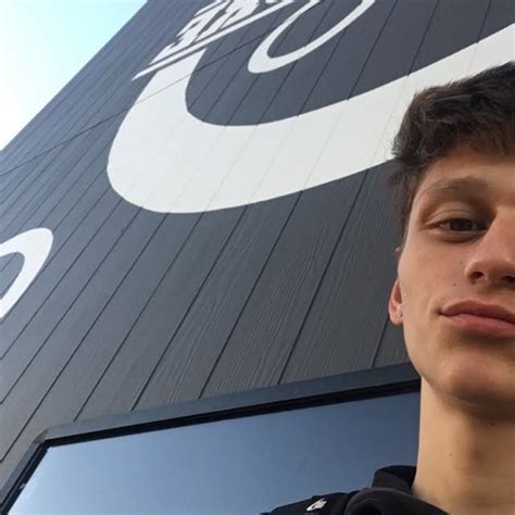 Bailey Gordon Ccbaileyxx • Threads Say More