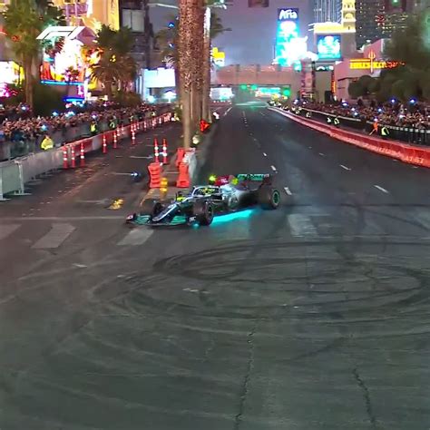Formula 1 On Twitter Lewis Hamilton Las Vegas Strip Wow Wow Wow