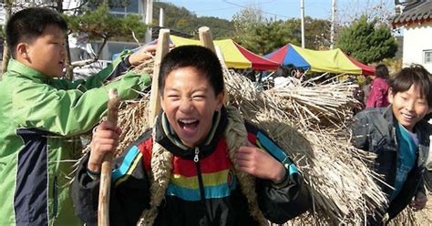 볏단 전해준 형제처럼 예산서 의좋은형제 축제