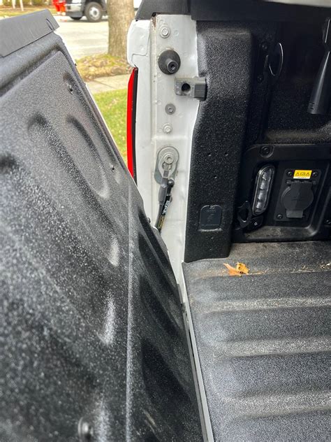 Tailgate Assist Issue Mavericktruckclub Ford Maverick Pickup
