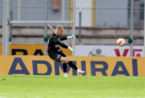 Domenik Schierl Verlängert Seinen Vertrag Beim Sc Austria Lustenau