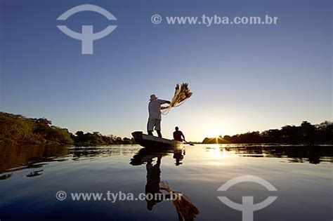 Tyba Online Assunto Silhueta De Pescador No Parque Municipal Do