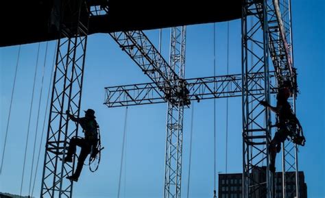 Behind The Scenes Wind Creek Steel Stage Gets Built For Musikfest
