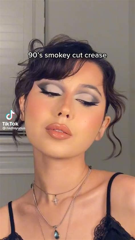 Makeup Tut Video Eye Makeup Tutorial Eye Makeup Makeup Routine