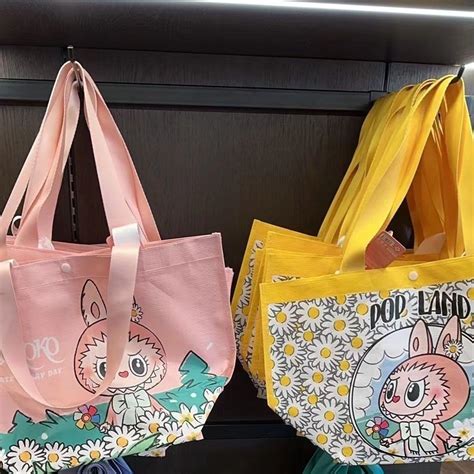 Qianluo สินค้าใหม่ ในสต็อก Pop Land Labubumokokodimoo Shopping Bag 2024 New ผ้าใบ คุณภาพดี