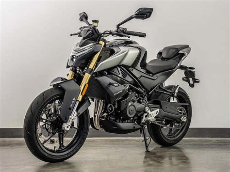 Lao Vice Versa Nathaniel Ward Moto Nuda Scheme Barry Erotic