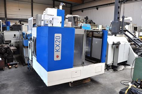 Used Vertical Machining Centers Huron KX 20 X 1200 Y 1000 Z