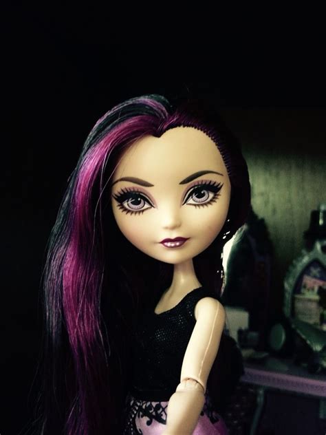 Raven Queen Selfie Alternative Disney Raven Queen Ever After High