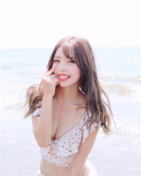 佐々木柚香さんのインスタグラム写真 佐々木柚香instagram「・ ・ おっぱいあるようにみえるー？？🙈 わたしだって本気出すもん😤