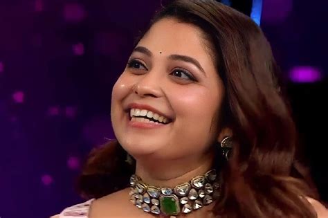 ముందు సహజీవనం చేసి ఆ తర్వాత పెళ్లి చేసుకుంటా సింగర్ దామిని