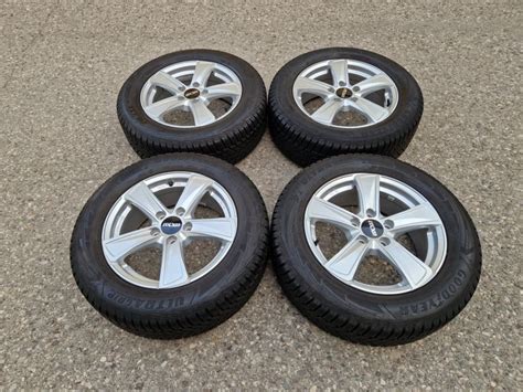 Alu Felge 16 5x112 Vw Passat B7 B8 Sa Zimskim Gumama 215 60r16 99h M S