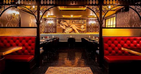 10 Of The Best Midtown Bars In Nyc Urban List Global