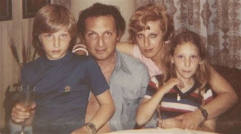 Fría Y Estricta Quién Es Alicia Luján Lucich La Madre De Javier Milei Con La Que Mantiene Una