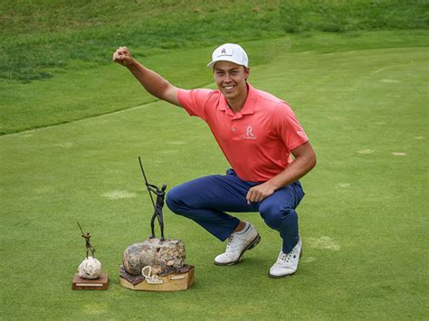 PGA de España Borja Martín ganador del II Bizkaia PGAe Open con récord del campo en