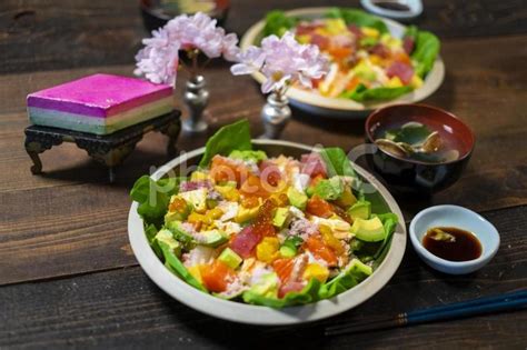 ひな祭りのちらし寿司とはまぐりのお吸い物 No 25994489｜写真素材なら「写真ac」無料（フリー）ダウンロードok