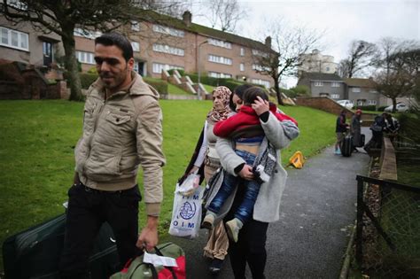 Syrian Refugee Families Arrive On Bute Daily Record