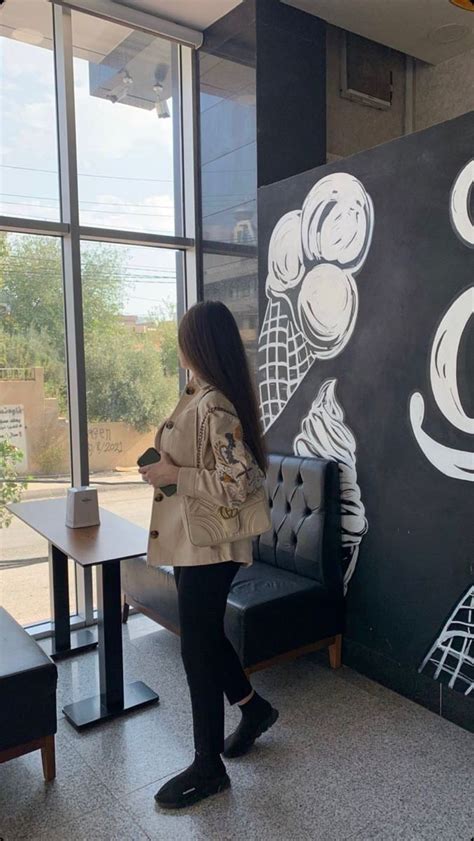 Pin By 𝓓𝓲𝓵𝓭𝓸𝓻𝓪 🇺🇿 On дᴇвчонки Cute Poses Quick Outfits Poses