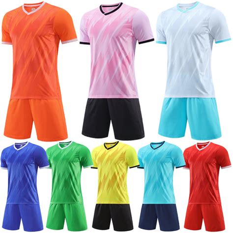 Factory Direct Selling Soccer Uniform Customize 100polyester Football