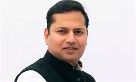 We Wont Run Away But Will Answer Says Vaibhav Gehlot After Ed Summons