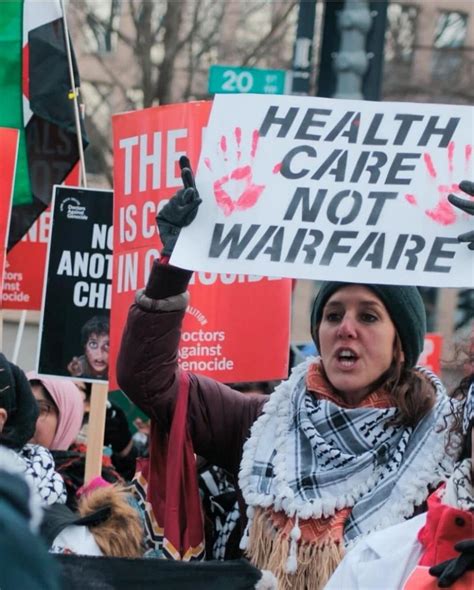 تظاهرات در واشنگتن برای آزادی کادر پزشکی بازداشت شده در غزه