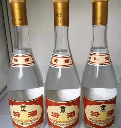 中國4大「裸瓶酒」，好喝不貴，都是100純糧佳釀，你喝過幾款？ 每日頭條