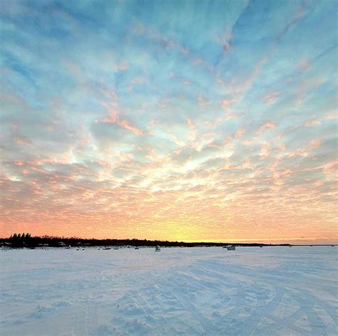Ice Fishing Lake Winnipeg Ice Fishing Shack Rentals Manitoba