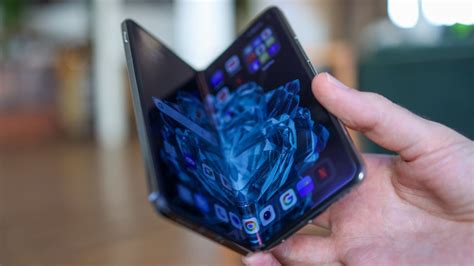OnePlus Open Review Hasselblad Foldable Pulls Focus Digital Camera World